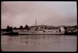 HMNZS Inverell in Gisborne harbour - Tairawhiti Museum