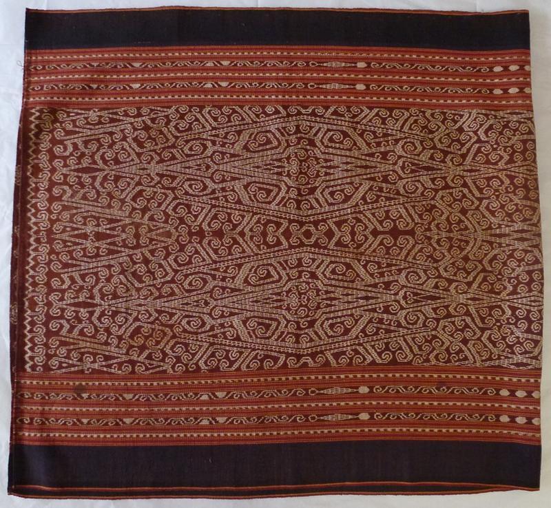Kain kebat, skirt - Tairawhiti Museum