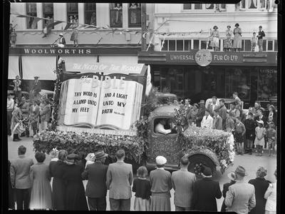 Civic Procession: British & Foreign Bible Society - Tairawhiti Museum