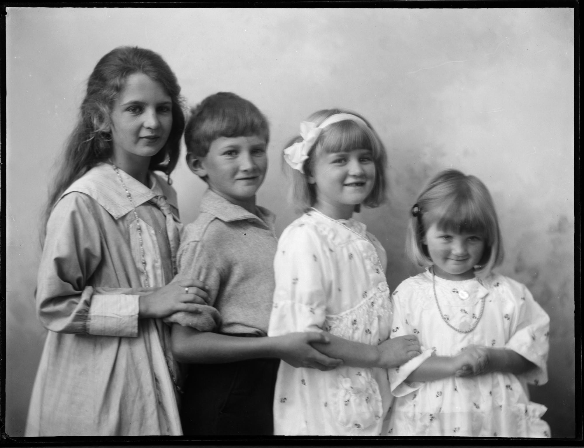 Four Millard children - Tairawhiti Museum