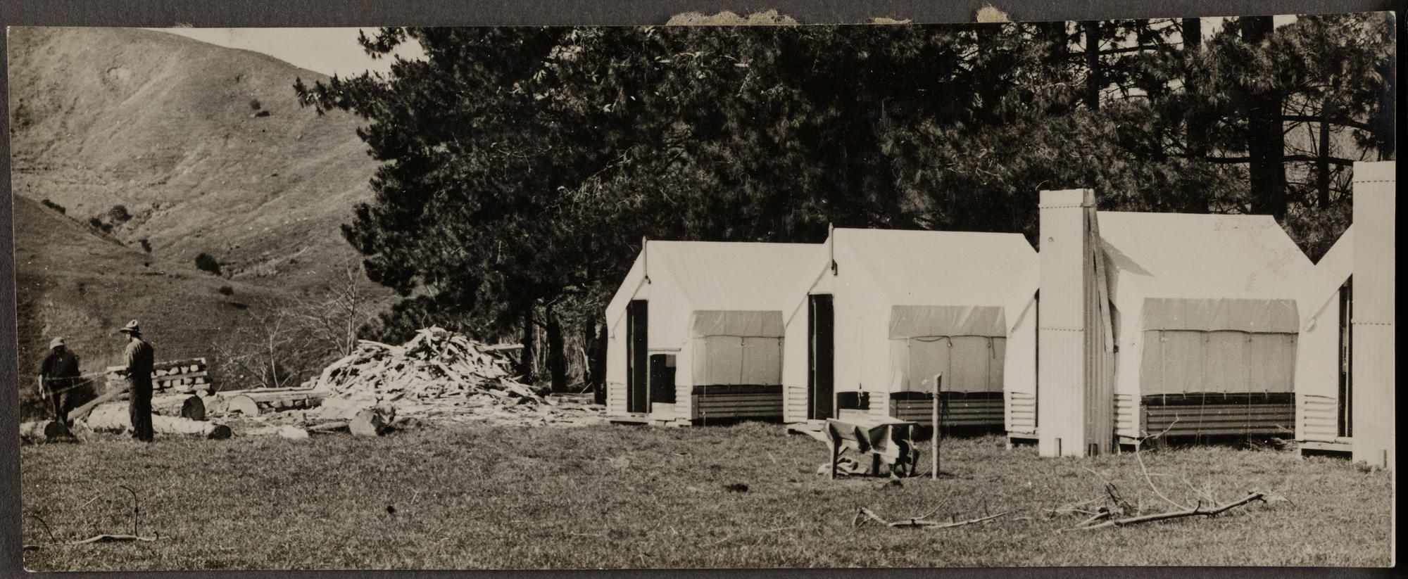 Camp at Kopua when building the railway - Tairawhiti Museum