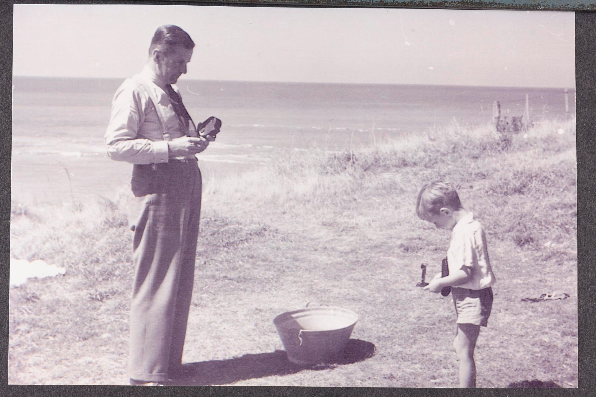 Hugh and Adrian Cave - Tairawhiti Museum