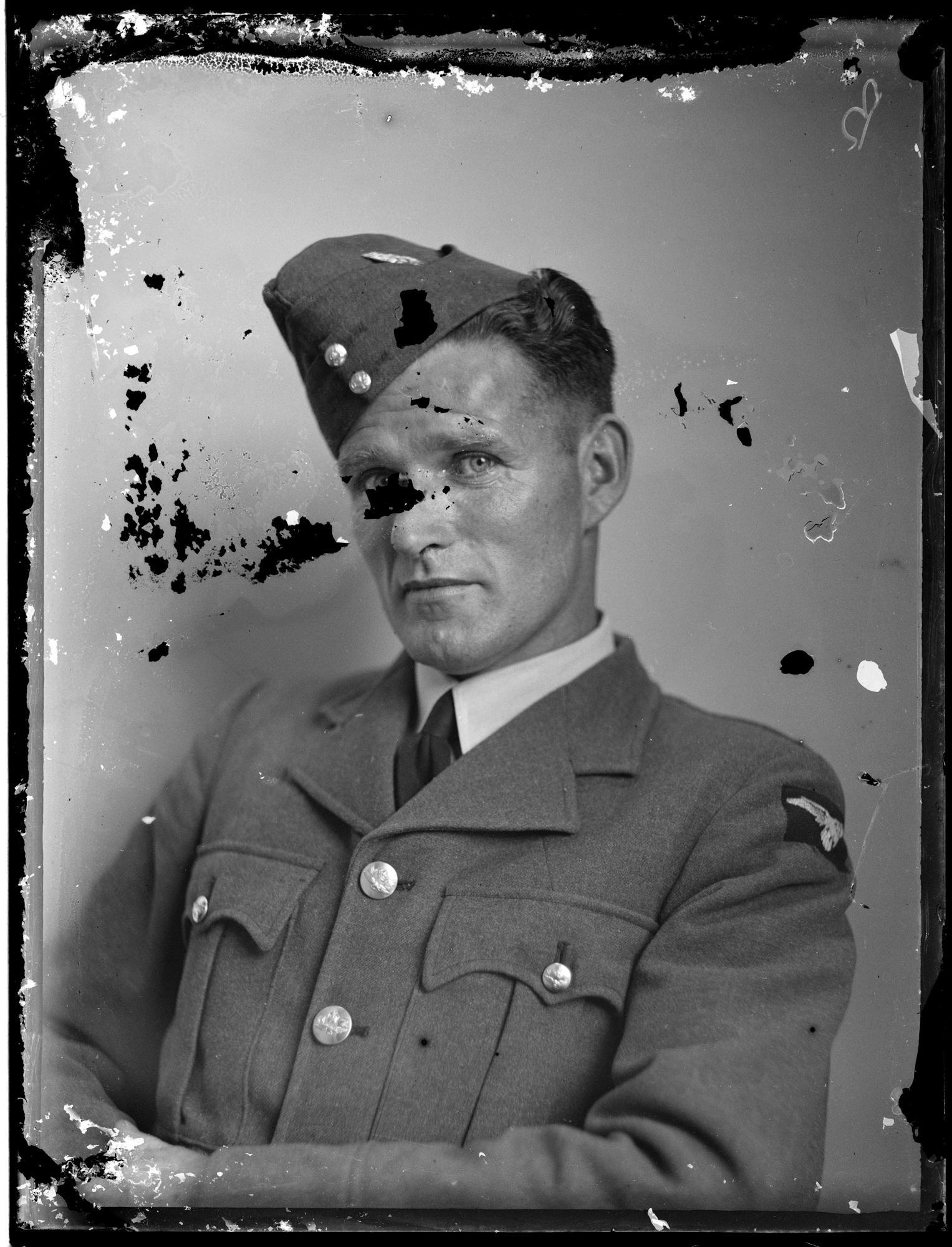 Man in uniform - Tairawhiti Museum