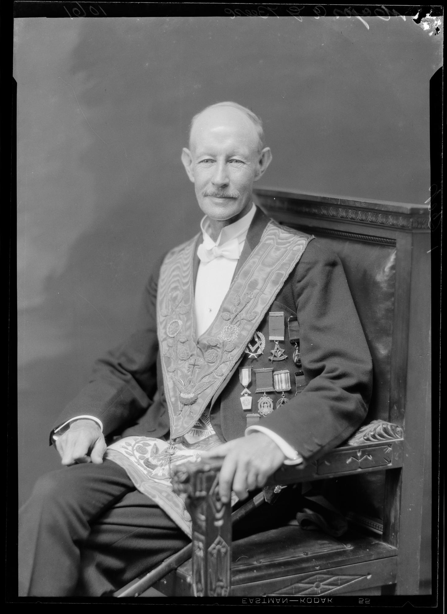 Major Alexander Gerald Beere in Masonic garb - Tairawhiti Museum