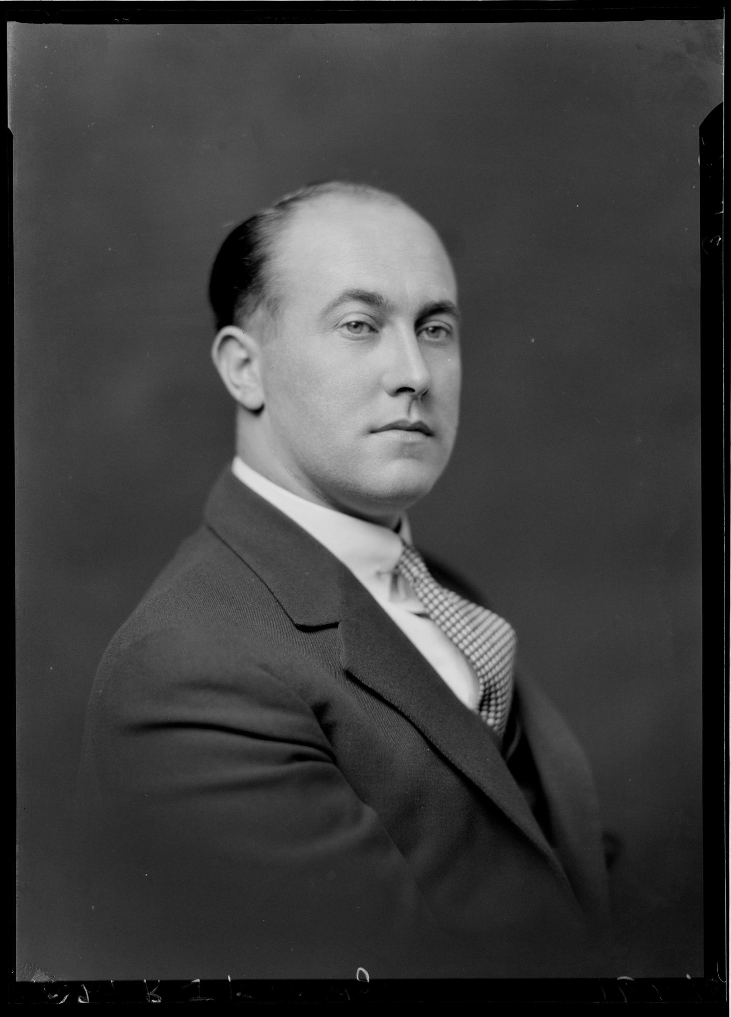 R J Kerridge - Tairawhiti Museum